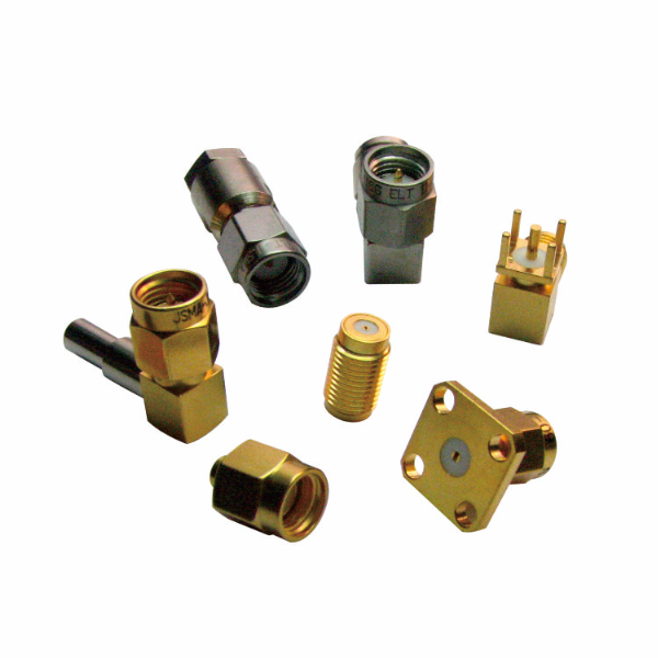 Right Angle Solder Mount Cable 335 VRMS SMA Male Plug Connector